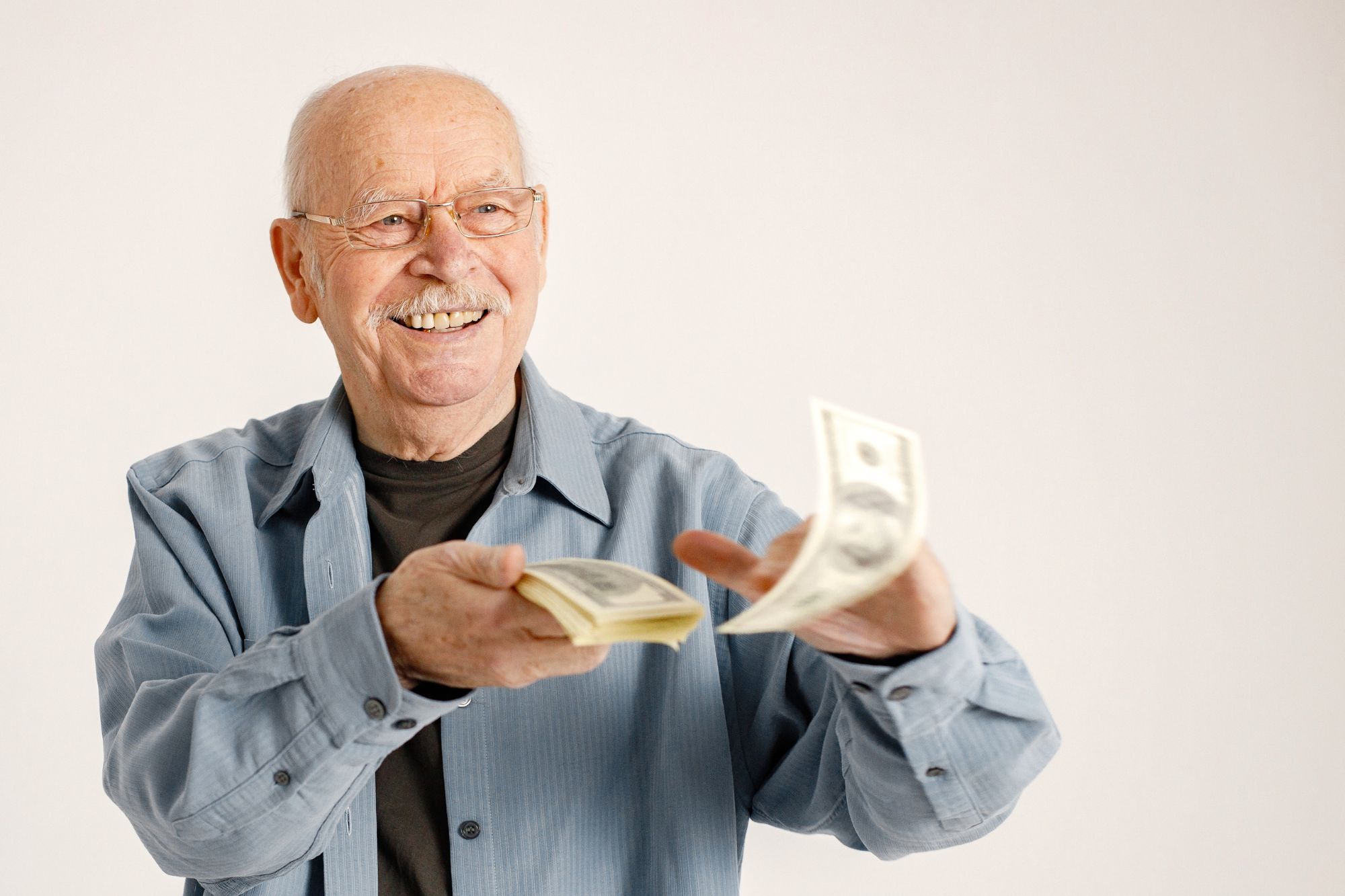 La ricchezza italiana? È over 60