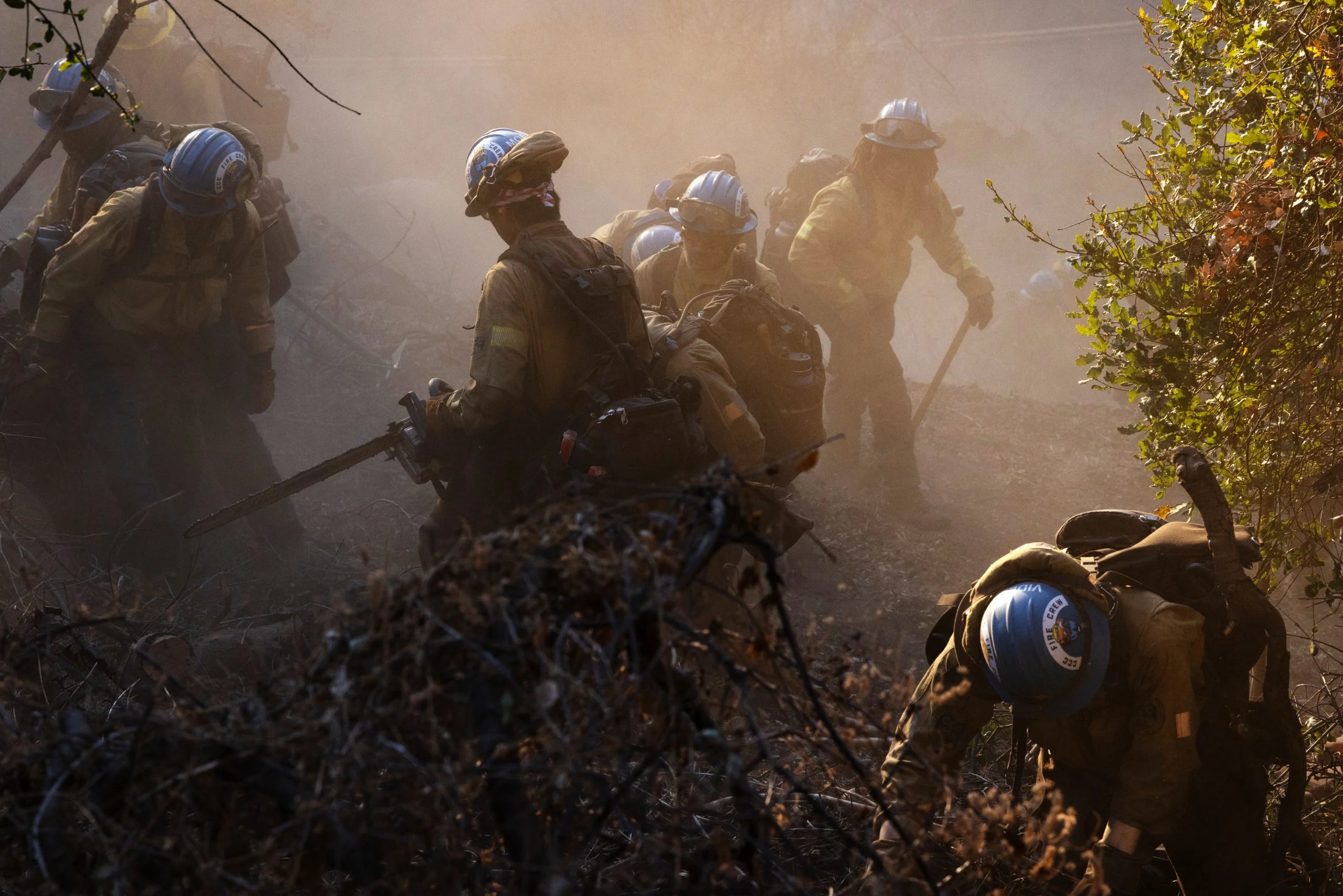 New wildfires erupt in California as blazes rage in Los Angeles area ...