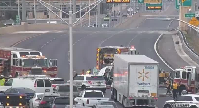 First Warning Traffic: Major crash closes SR-417 near Lake Nona