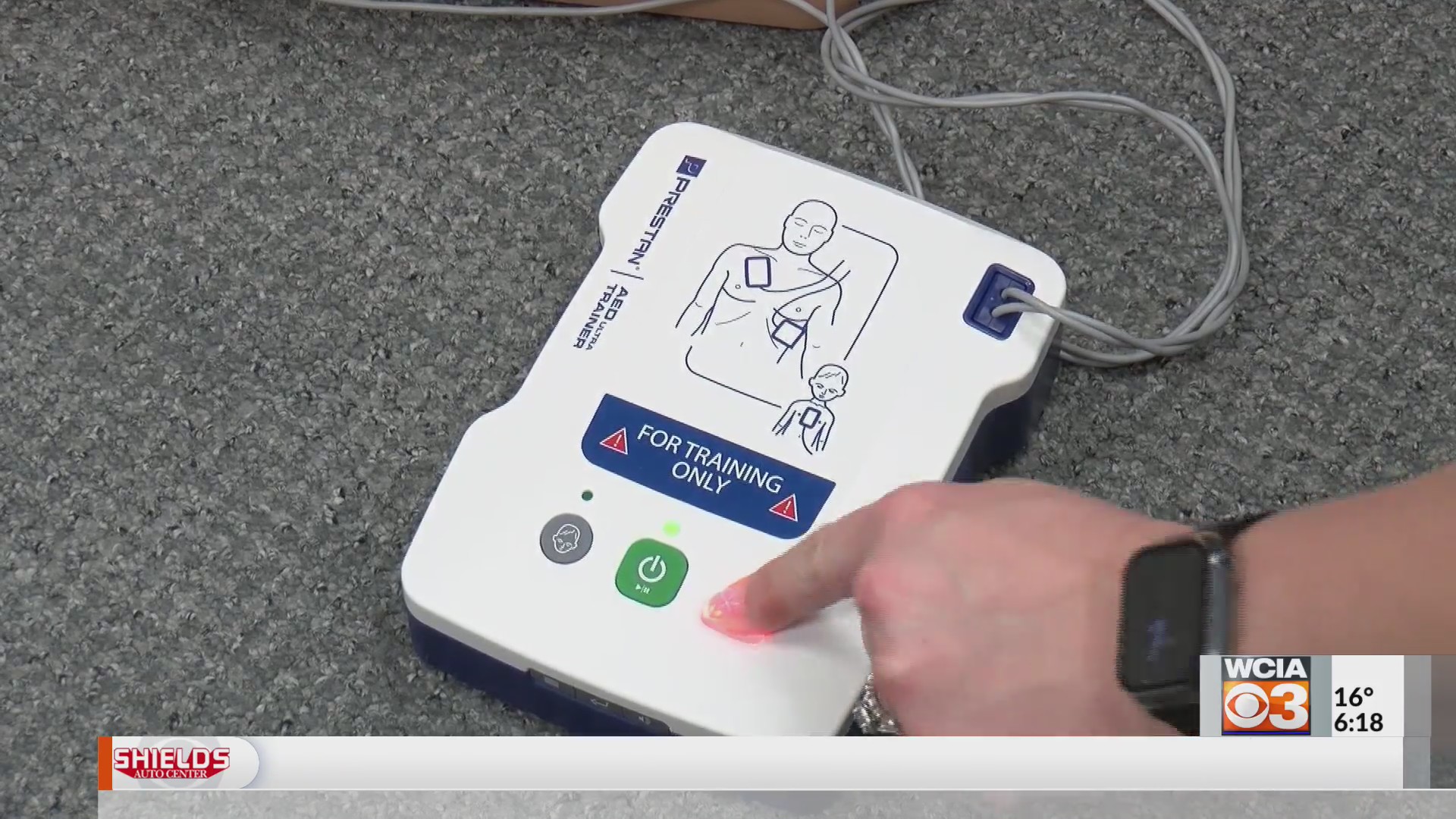 CPR classes come in handy at Champaign DMV