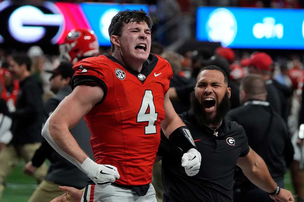 Georgia football's Oscar Delp makes decision on future with Bulldogs