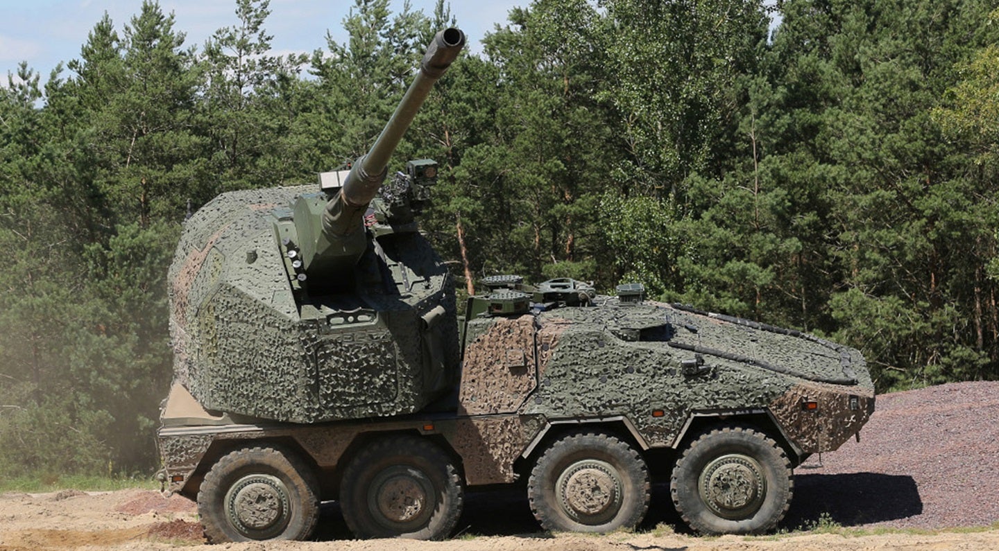 Ukraine to be the first to receive RCH 155 artillery system