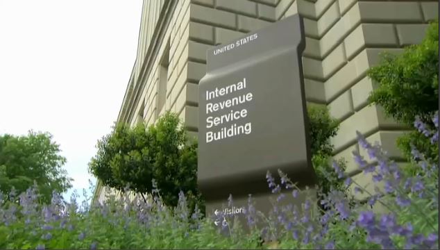 IRS is sending stimulus payments to 1 million Americans. Here's who is ...