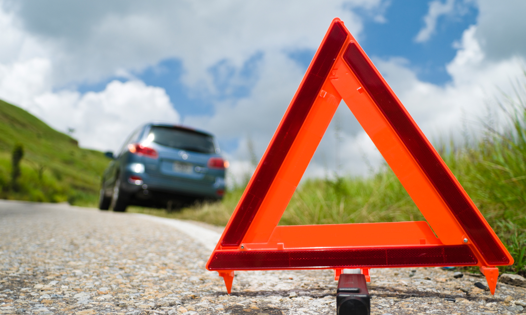 17 must-carry items for your car