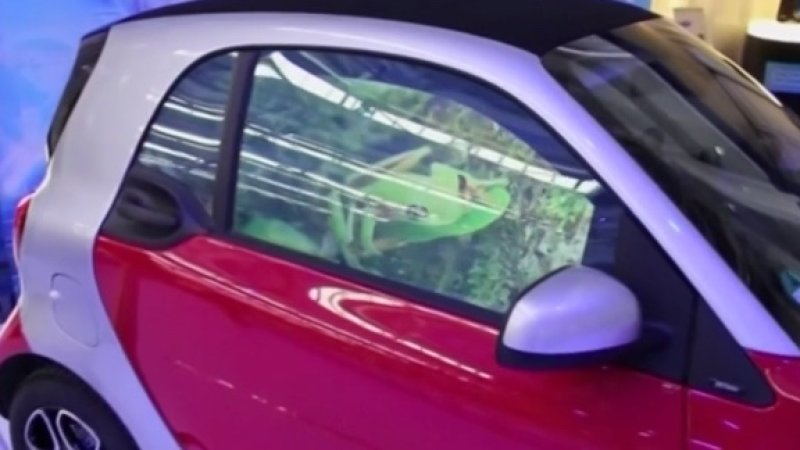 Smart glass turns car windows into mobile video displays