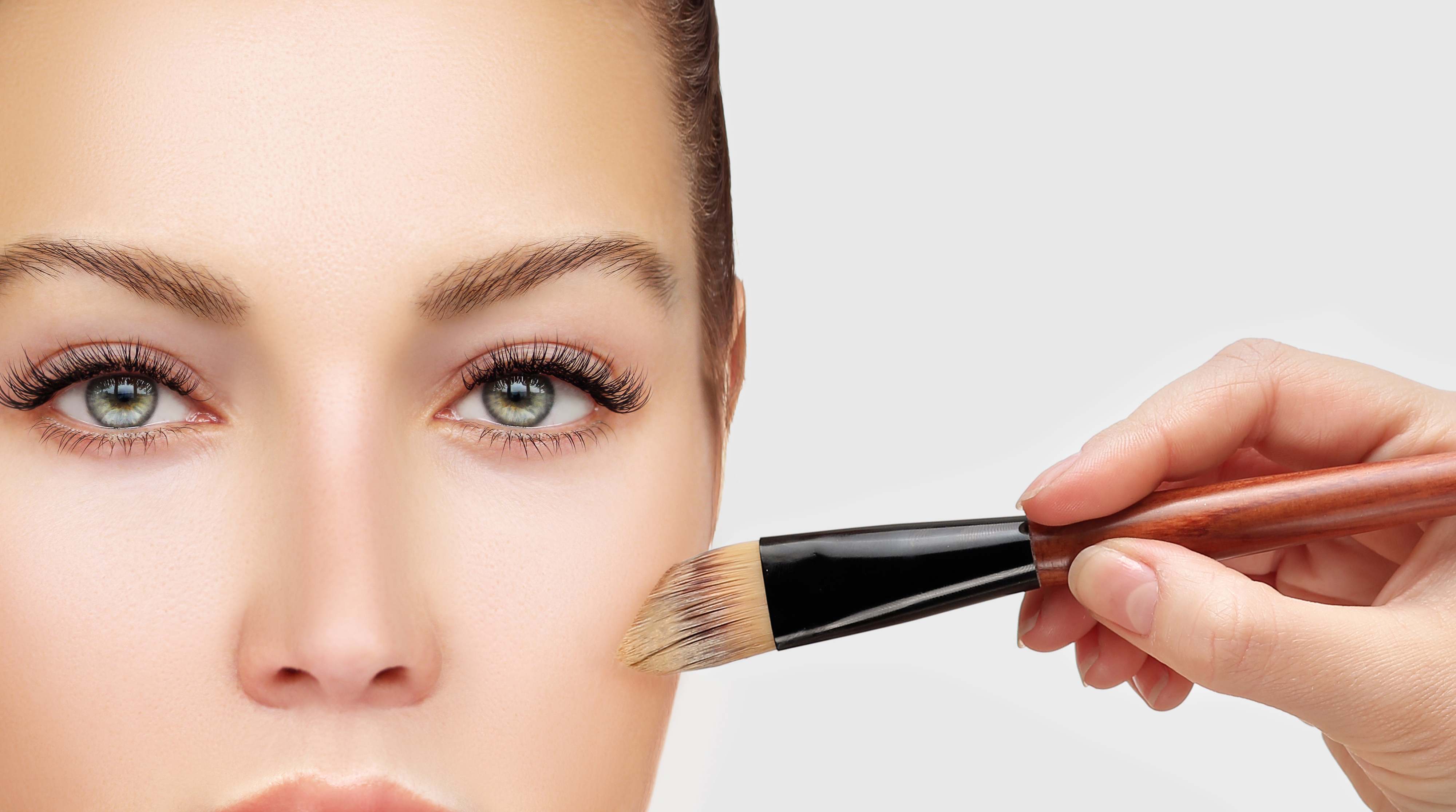 QUIZ: Hva kan du om sminke?