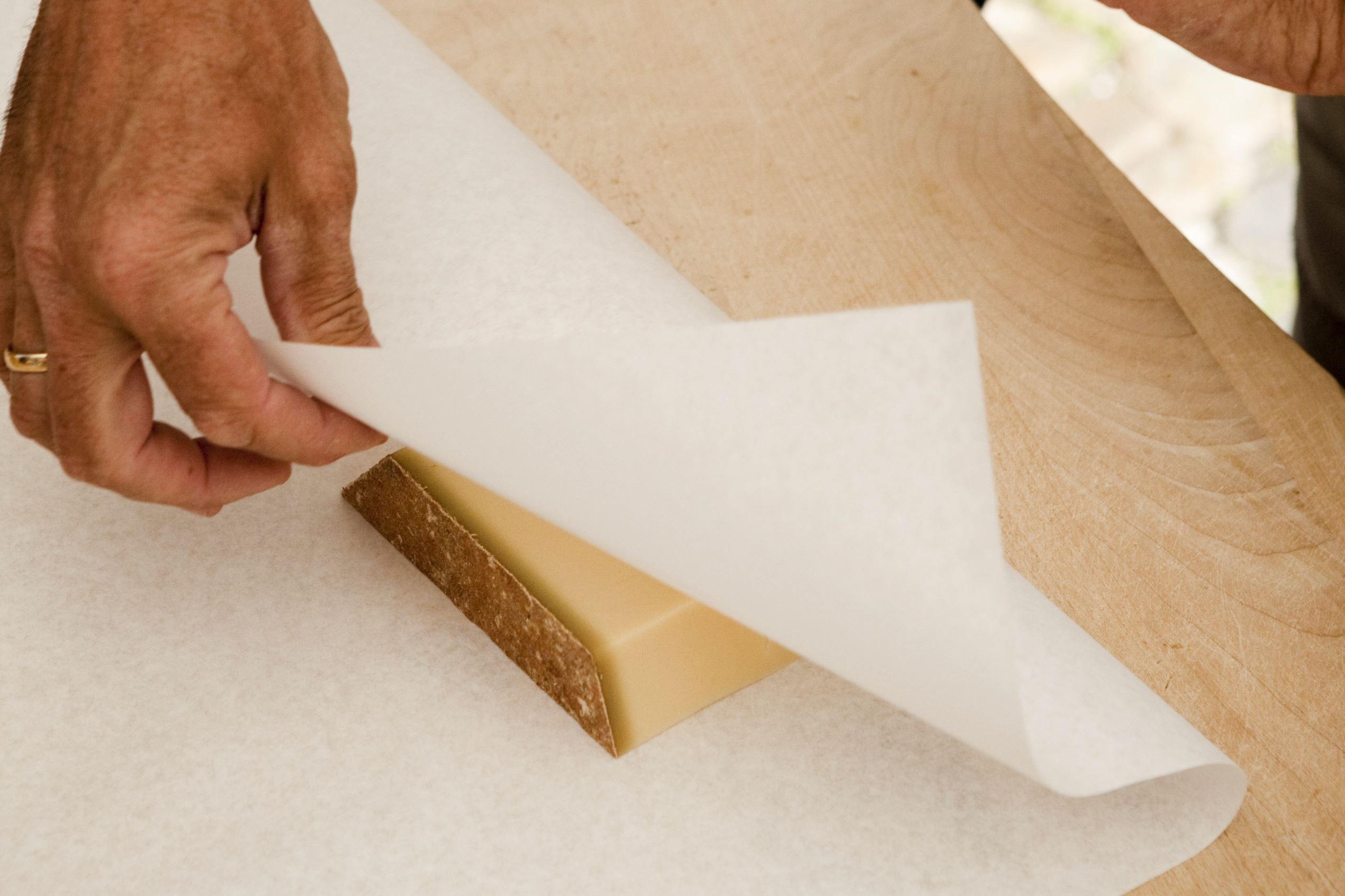 19 Genius Hacks To Make Your Fresh Food Last Longer